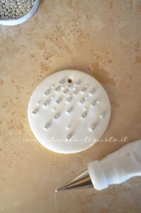 Biscotti di Natale decorati in Pasta di Zucchero - Ricetta