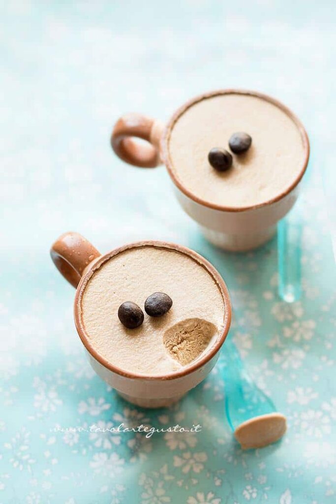 Coppa del nonno (Gelato al caffè) la Ricetta da fare in casa (velocissima!)