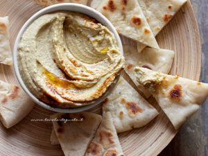 Hummus: Ricetta originale per fare l'Hummus di ceci (passo passo)