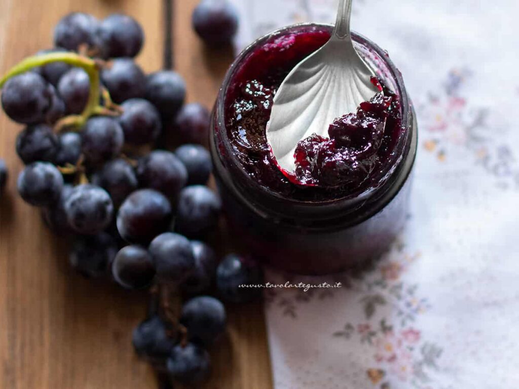 Marmellata di uva: Ricetta e Consigli con foto passo passo