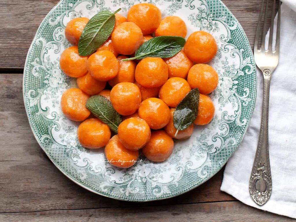 Gnocchi di carote (senza patate) facilissimi, veloci e deliziosi!