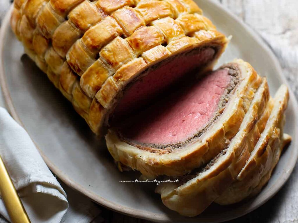 Filetto alla Wellington: Ricetta originale e Trucchi per fare il ...