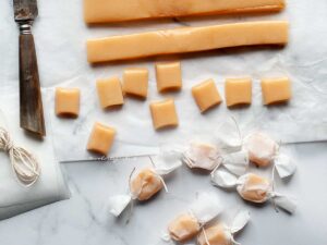 Caramelle mou (morbide o dure) la Ricetta perfetta con foto passo passo