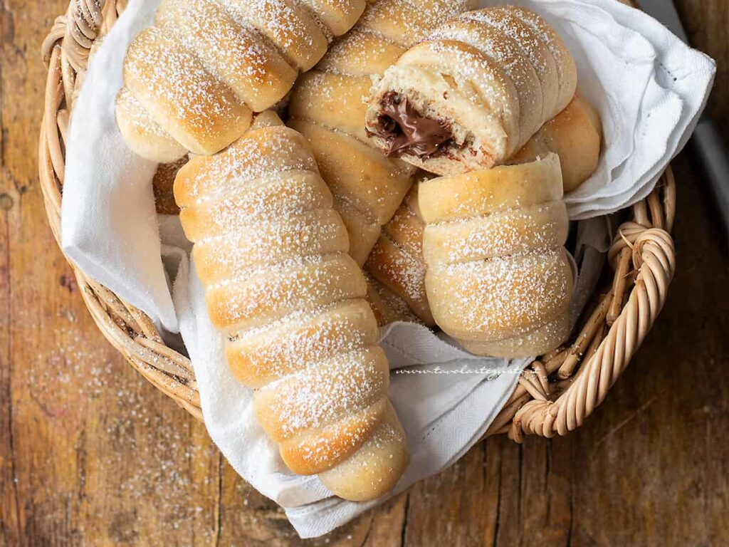 Flauti al cioccolato soffici come Mulino Bianco! (Ricetta e foto passo ...