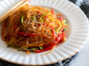 Spaghetti di soia con verdure, la Ricetta originale - Tavolartegusto