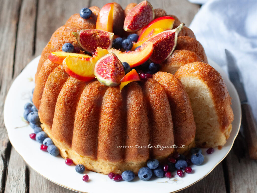 Savarin: Ricetta originale e Consigli passo passo di Tavolartegusto